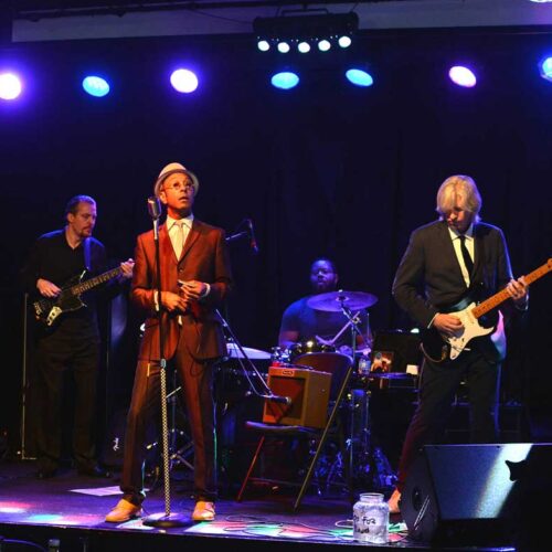 Reverend Shawn Amos Steps into the Blues - Blues Festival Guide ...